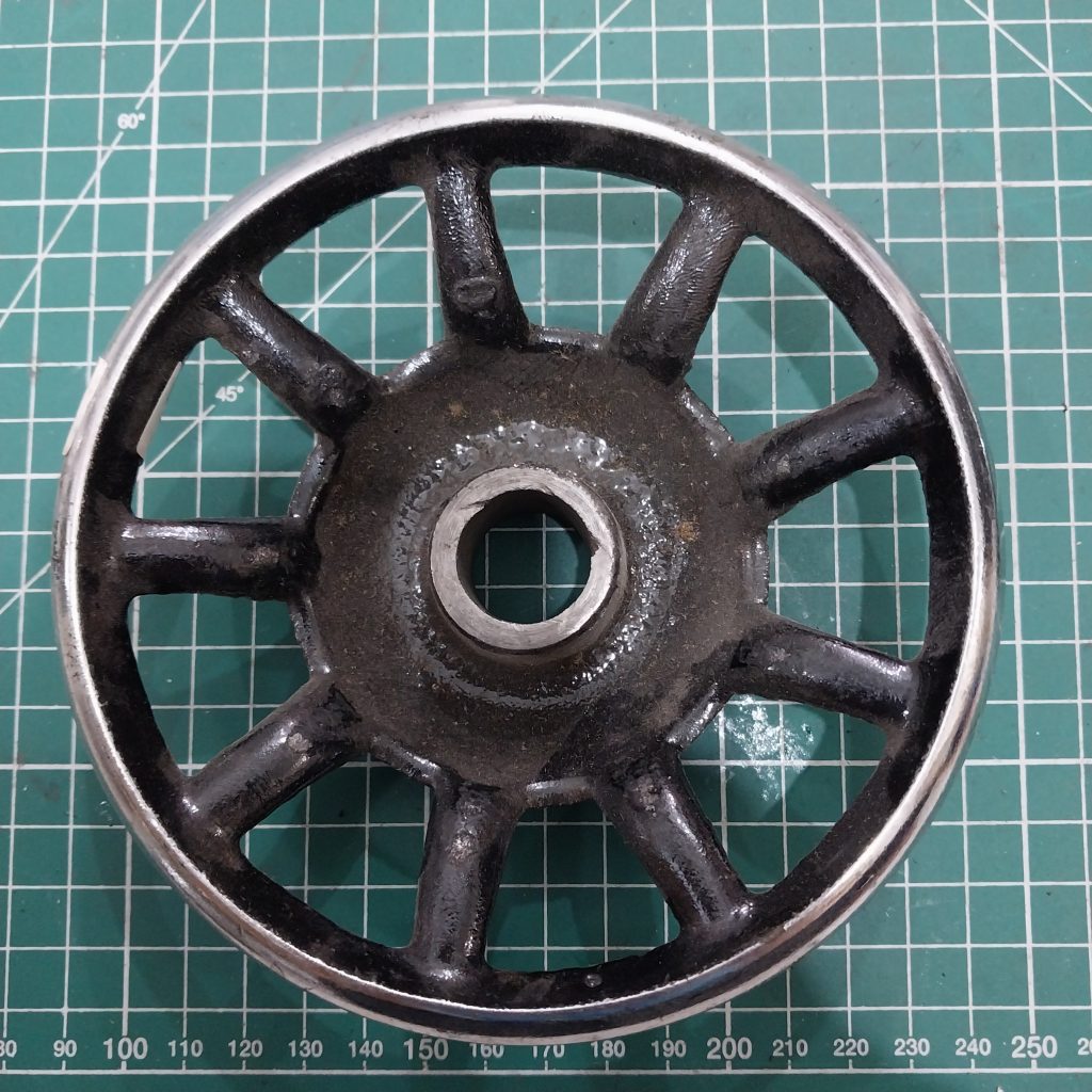 P/N 125 PULLEY / POLI / POLY MESIN JAHIT HITAM / TRADISIONAL - Toko ...