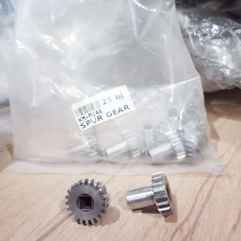 U-148 Spur Gear Untuk Mesin Potong Lurus Merk KM 5 Inch - Toko Mesin Jahit