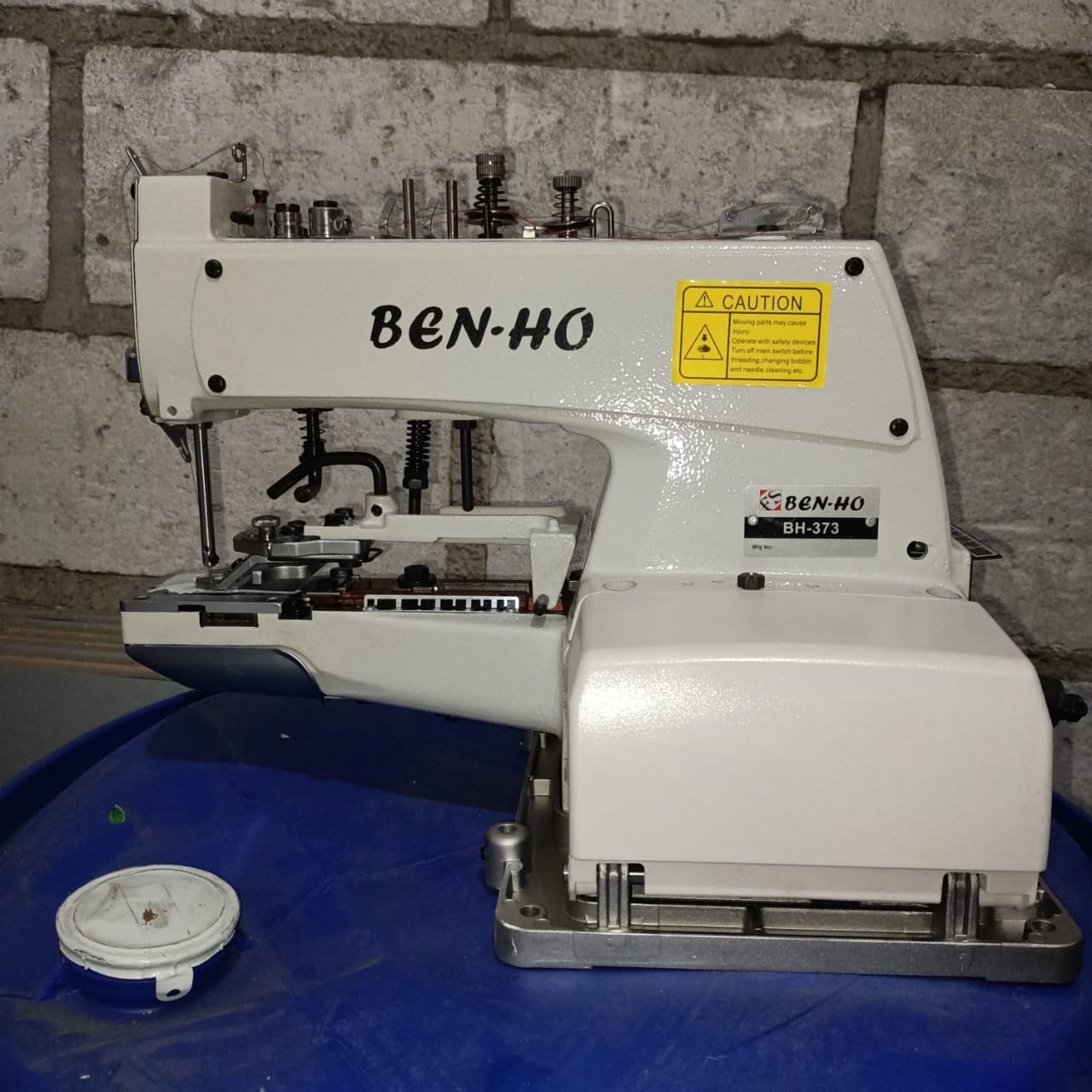 MESIN JAHIT KANCING BENHO BH373 / BH-373 - Toko Mesin Jahit